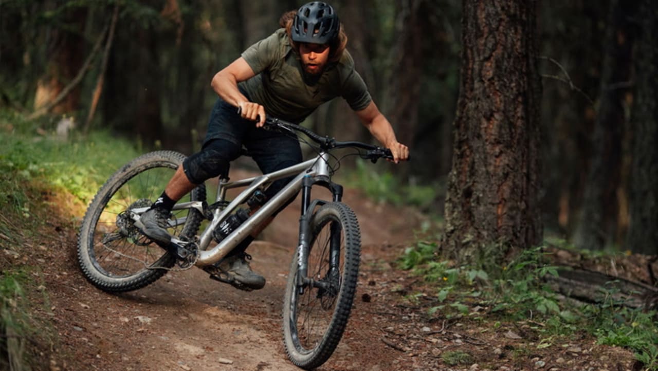 Take this 360° tour of the Specialized lab that’s cranking out the high ...