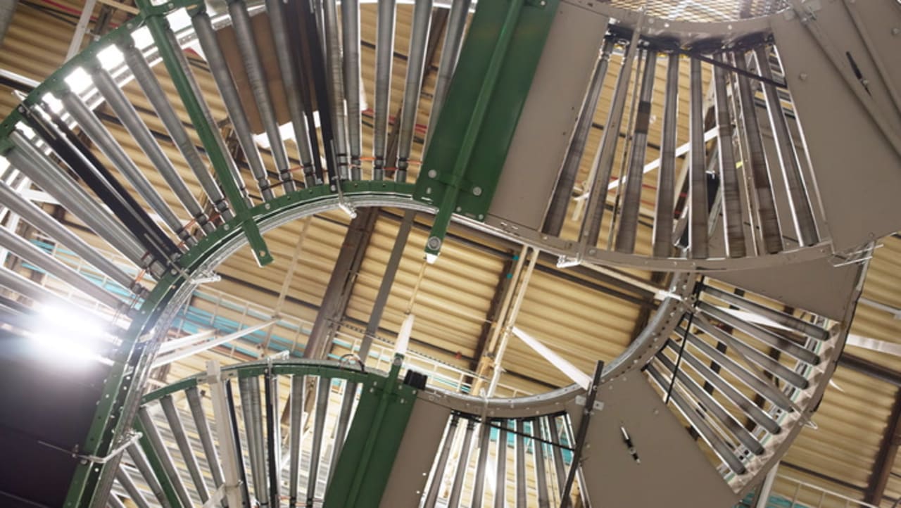 How Gap’s innovative automation system in factories keeps business ...