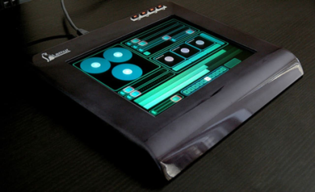 A Touchscreen Interface for 21st Century Musicians