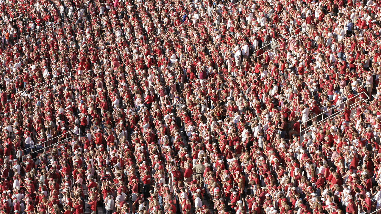 Super Bowl XLVI Advertisers On How To Make The Game Social