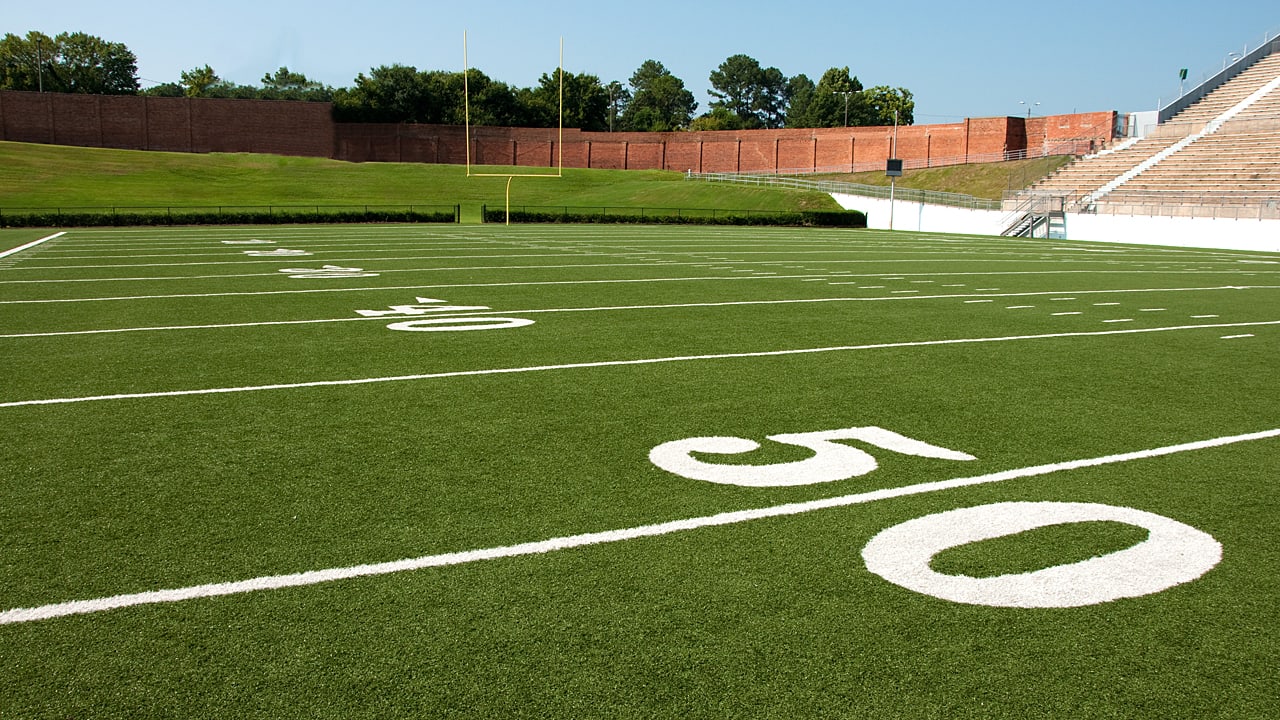 The World s Biggest Wind Turbine Has Blades The Length Of A Football F the-world-s-biggest-wind-turbine-has-blades-the-length-of-a-football-f