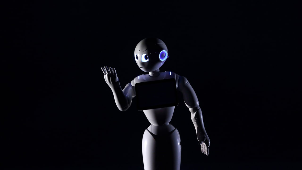 This Super-Cute Humanoid Robot Understands Your Emotions