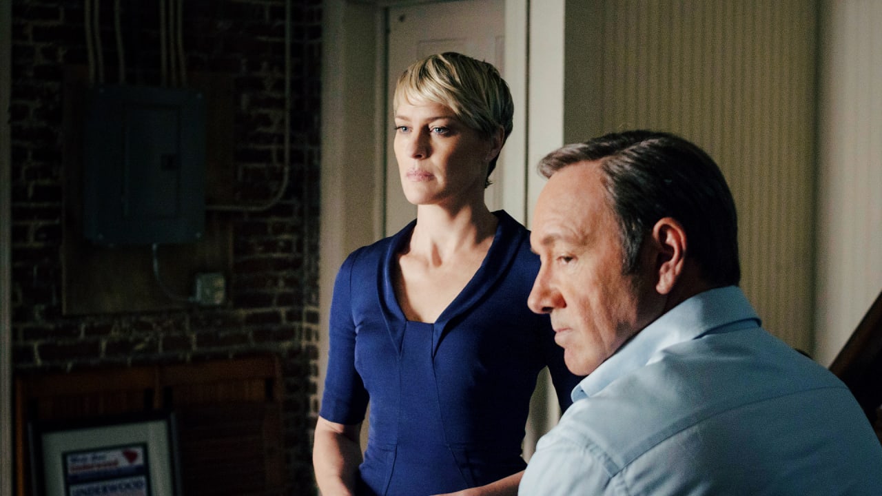 “Let Them Binge”: Netflix Surpasses HBO In Subscription Revenue