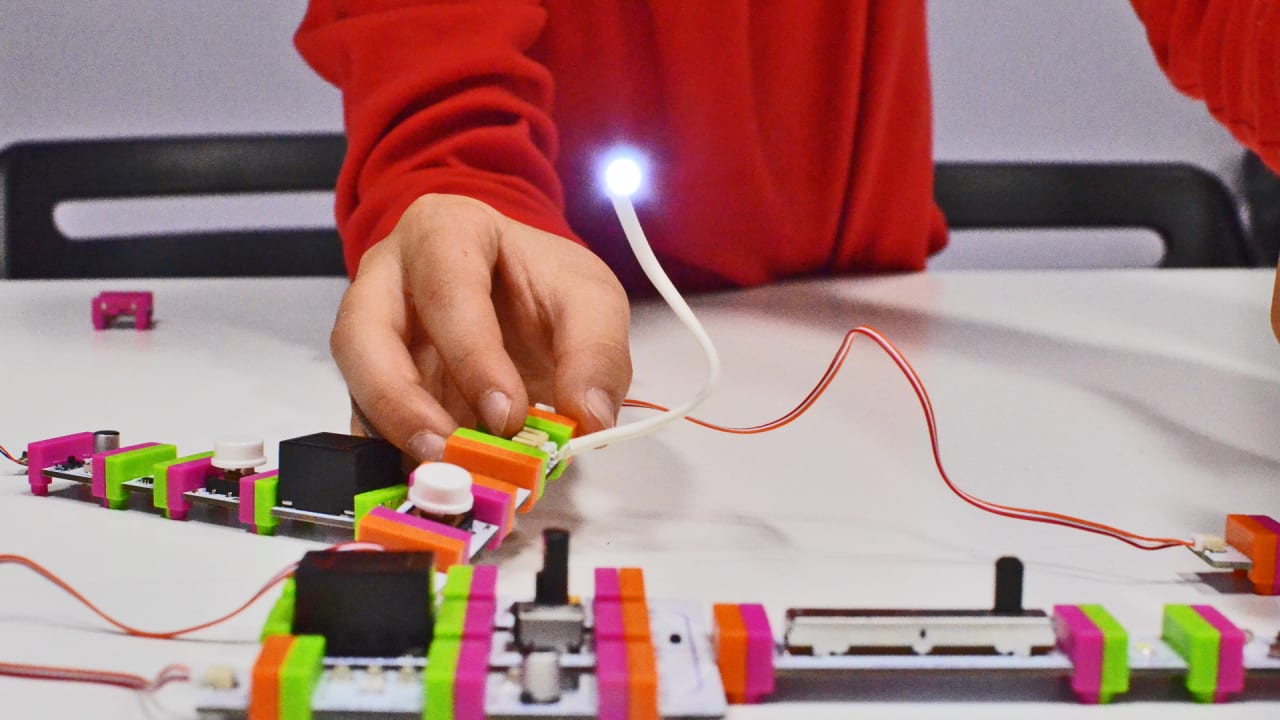 With BitLab, LittleBits Wants To Become The App Store For Hardware