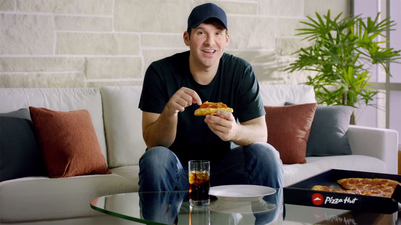Tony Romo Stars In Pizza Hut Super Bowl Ad Evoking Dez Bryant’s Catch-