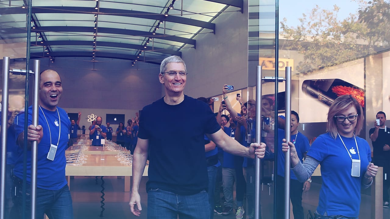 7 Lessons In Leadership And Innovation From Top Tech CEOs