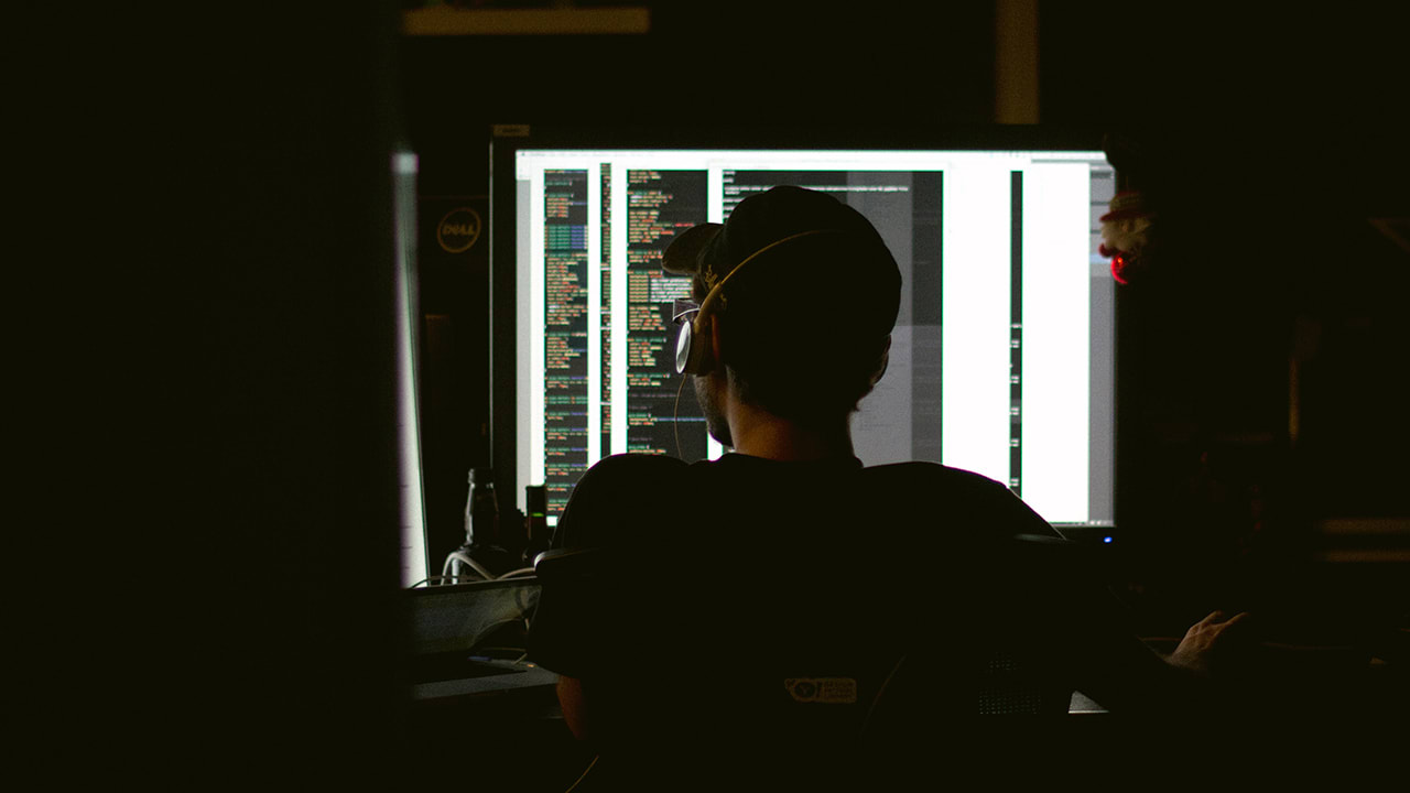 How To Moonlight Effectively And Keep Your Day Job