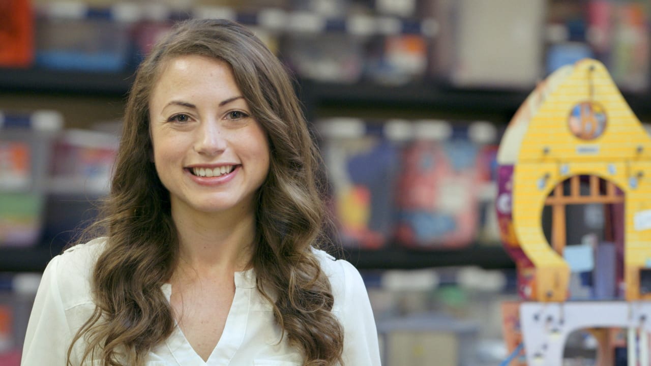 Dynamic Dialogues With Debbie Sterling, Founder And CEO Of Goldieblox