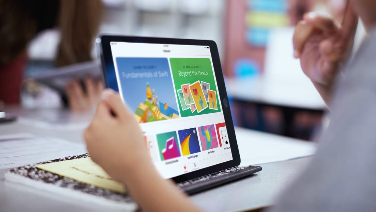Apple Launches Swift Playgrounds App That Teaches Kids To Code