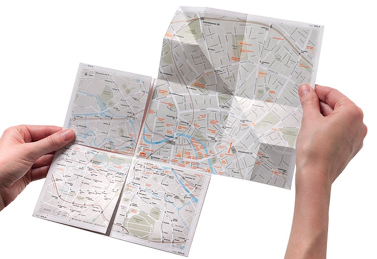 An Ingenious Paper Map Zooms In Just Like Google