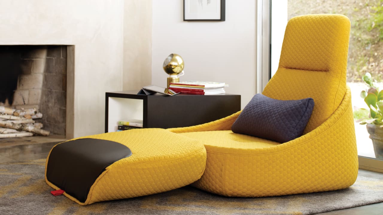 An Office Chair Designed For Laid-Back Working Styles