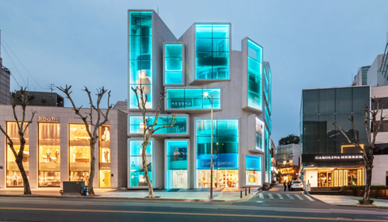 Extreme Makeover: MVRDV Transforms A Drab Building With A Splashy Faca