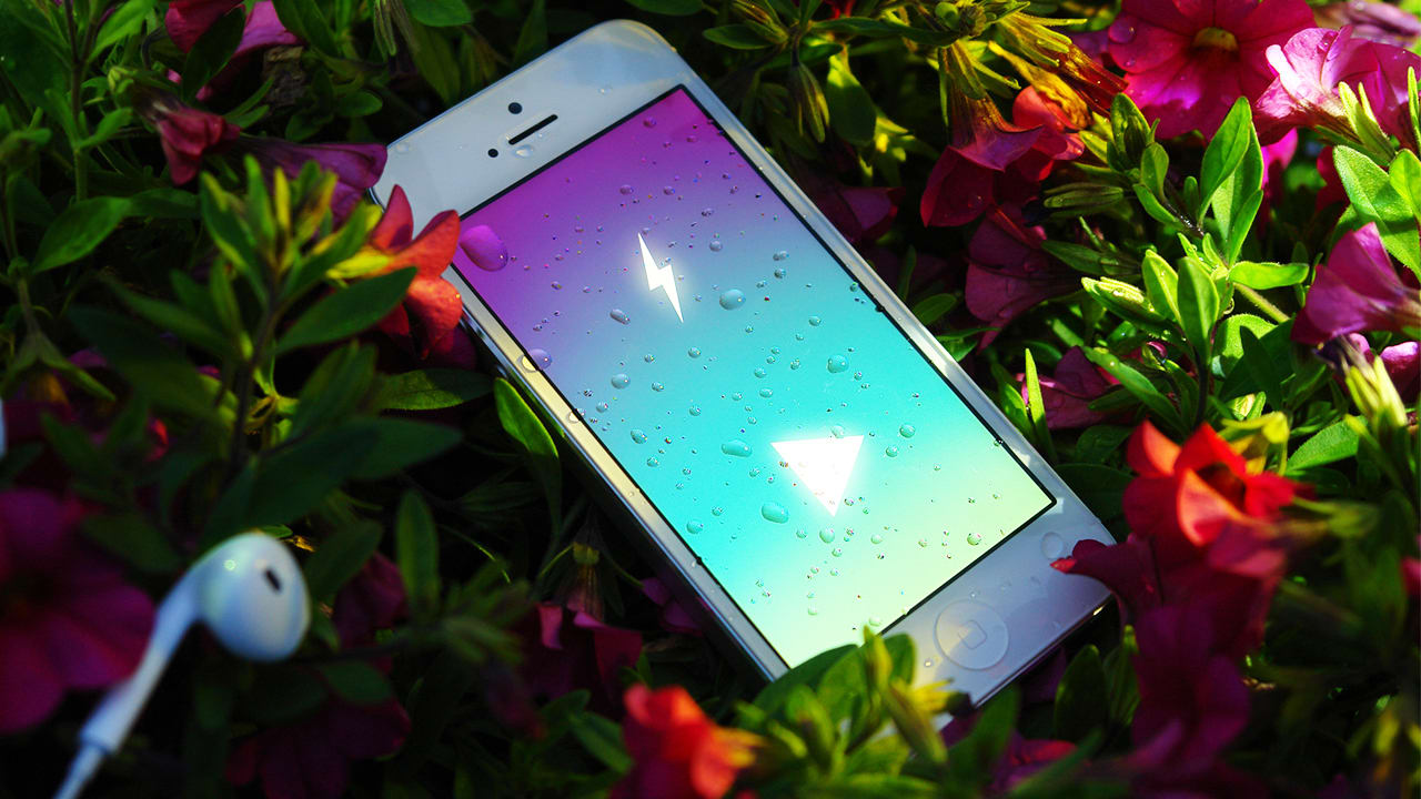 An iPhone Chill-Out App Powered By Surprising Visuals