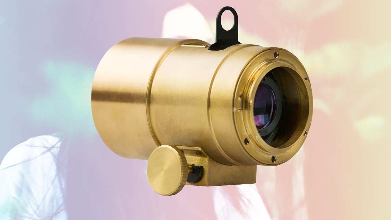 Kickstarting: An Elegant 19th-Century Lens That Syncs With Any Modern