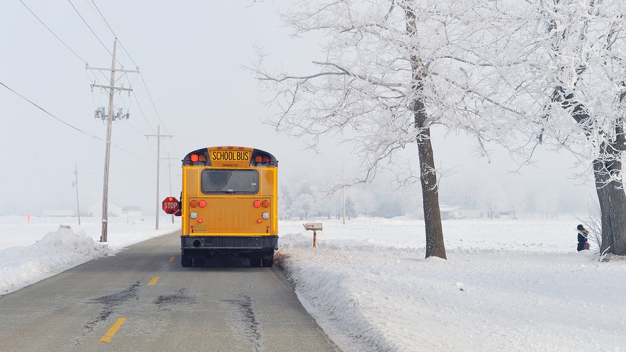 Map: How Much Snow Does It Take To Shut Down Schools Across The U.S.?
