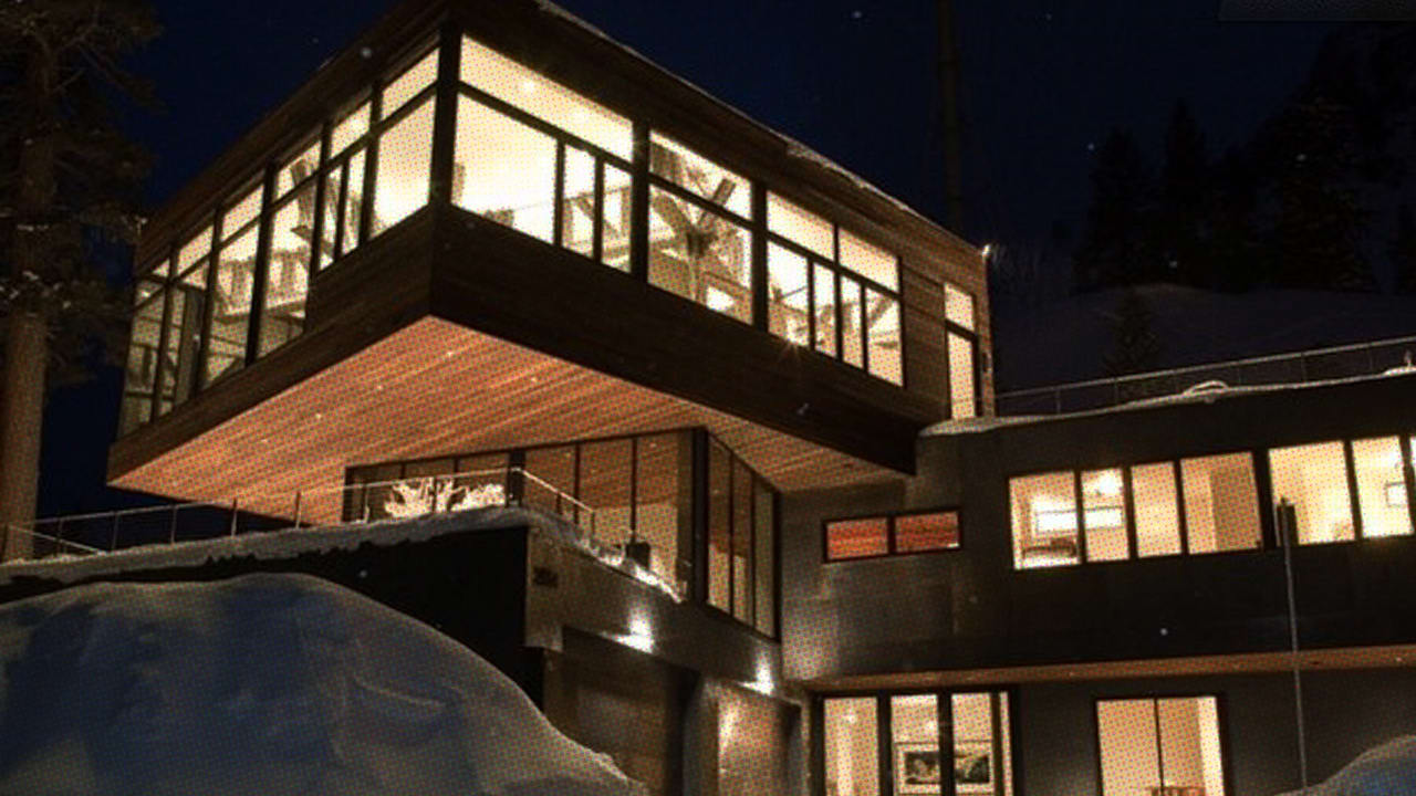 12 Of The Coolest Modern Houses You Can Rent On Airbnb