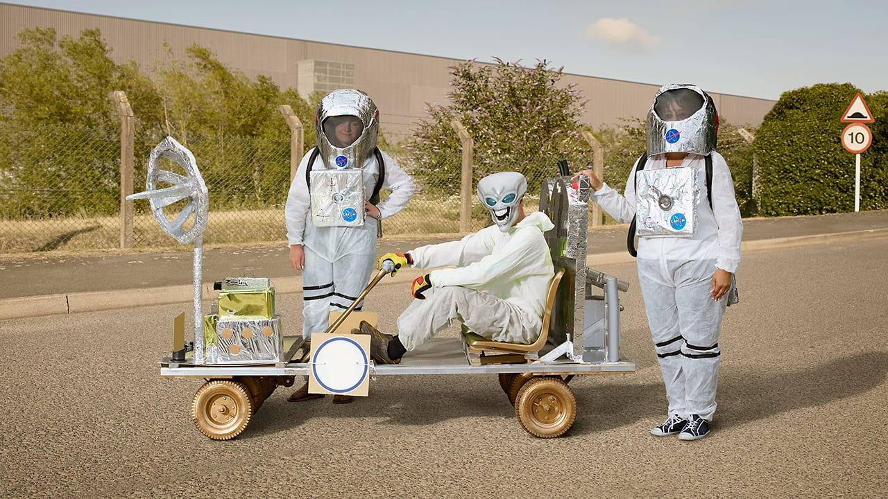 Photographer Alan Powdrill Captures The Whimsical World Of Soapbox Rac Photographer Alan Powdrill Captures The Whimsical World Of Soapbox Rac