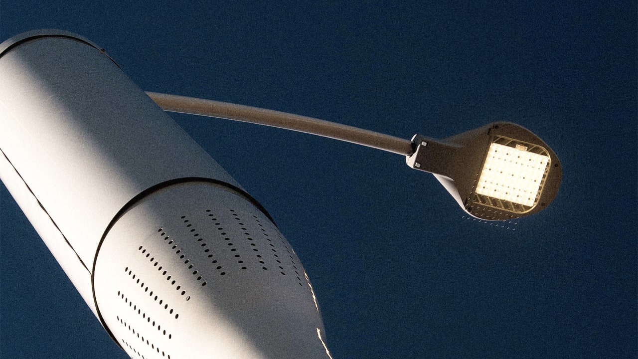Los Angeles Deploys A Fleet Of Smart Street Lights