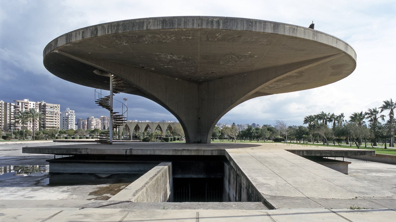 A Love Letter To Modernism’s Most Mundane Buildings