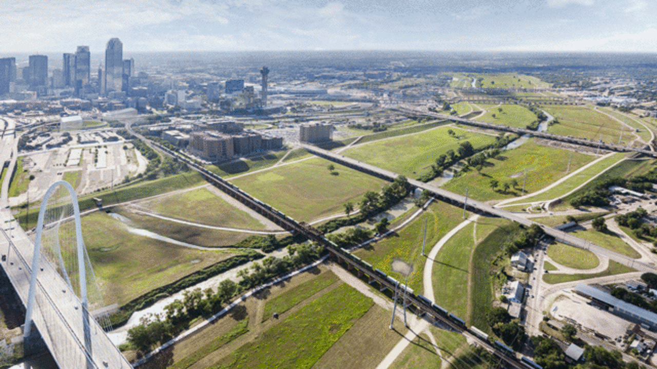 This New Riverside Park In Dallas Is Designed To Fill With Water When
