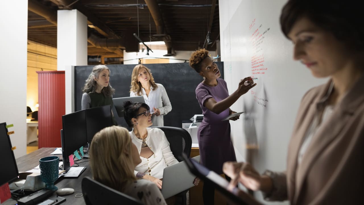 Four Times Your Boss Doesn’t Want Your Input (And How To Get Heard Any