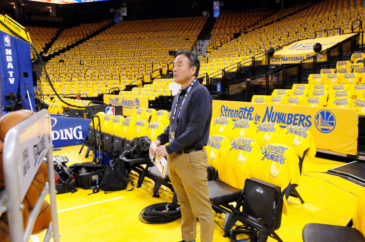Want Tim Kawakami to unblock you? Buy a subscription to “The Athletic”