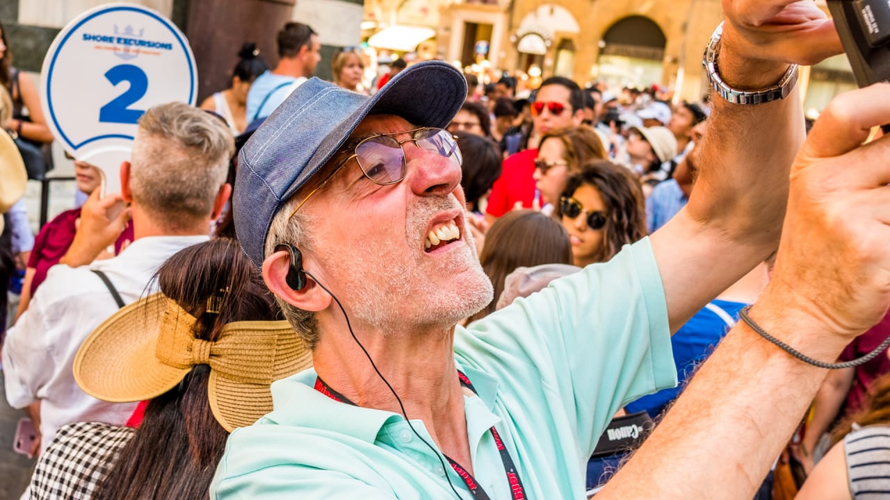 Photographing The Tourist Hordes Of Italy