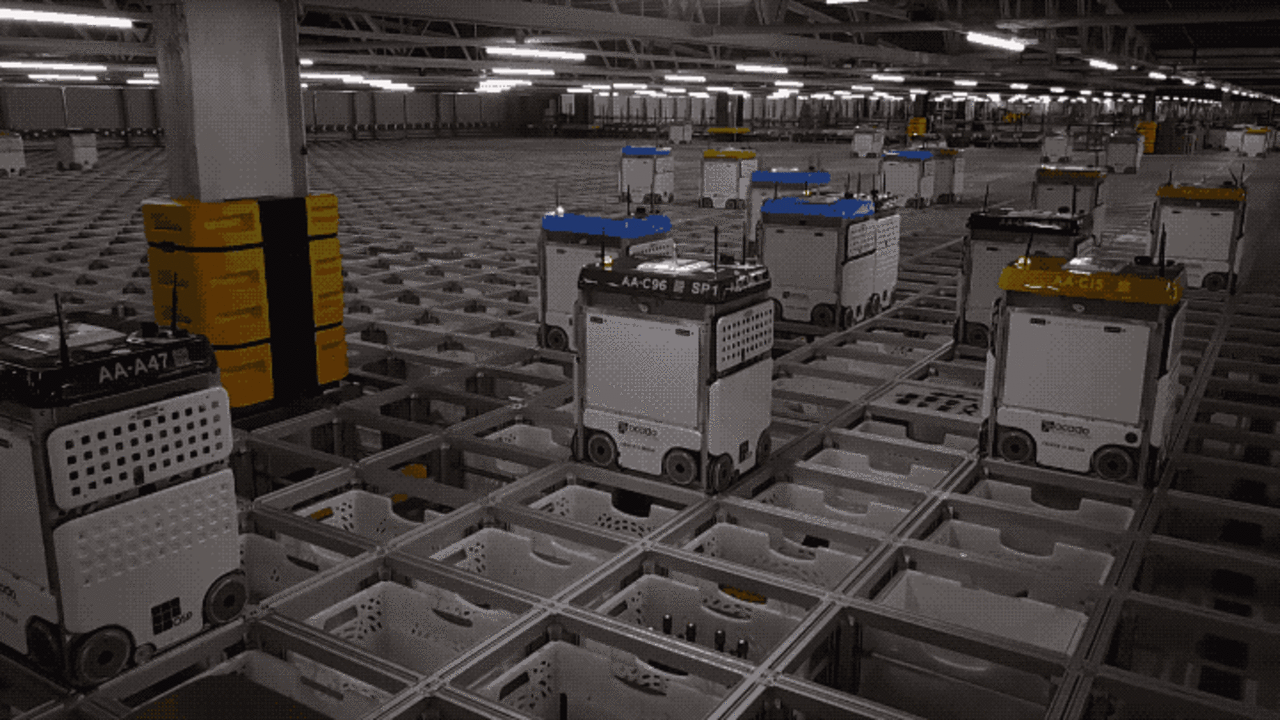 This Robot Swarm Finishes Your Grocery Shopping In Minutes