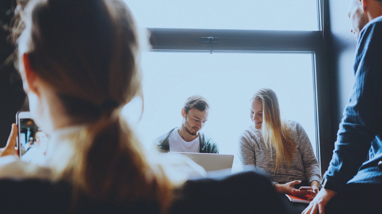 Three Types Of Annoyingly Chatty Coworkers And How To Shut Them Up