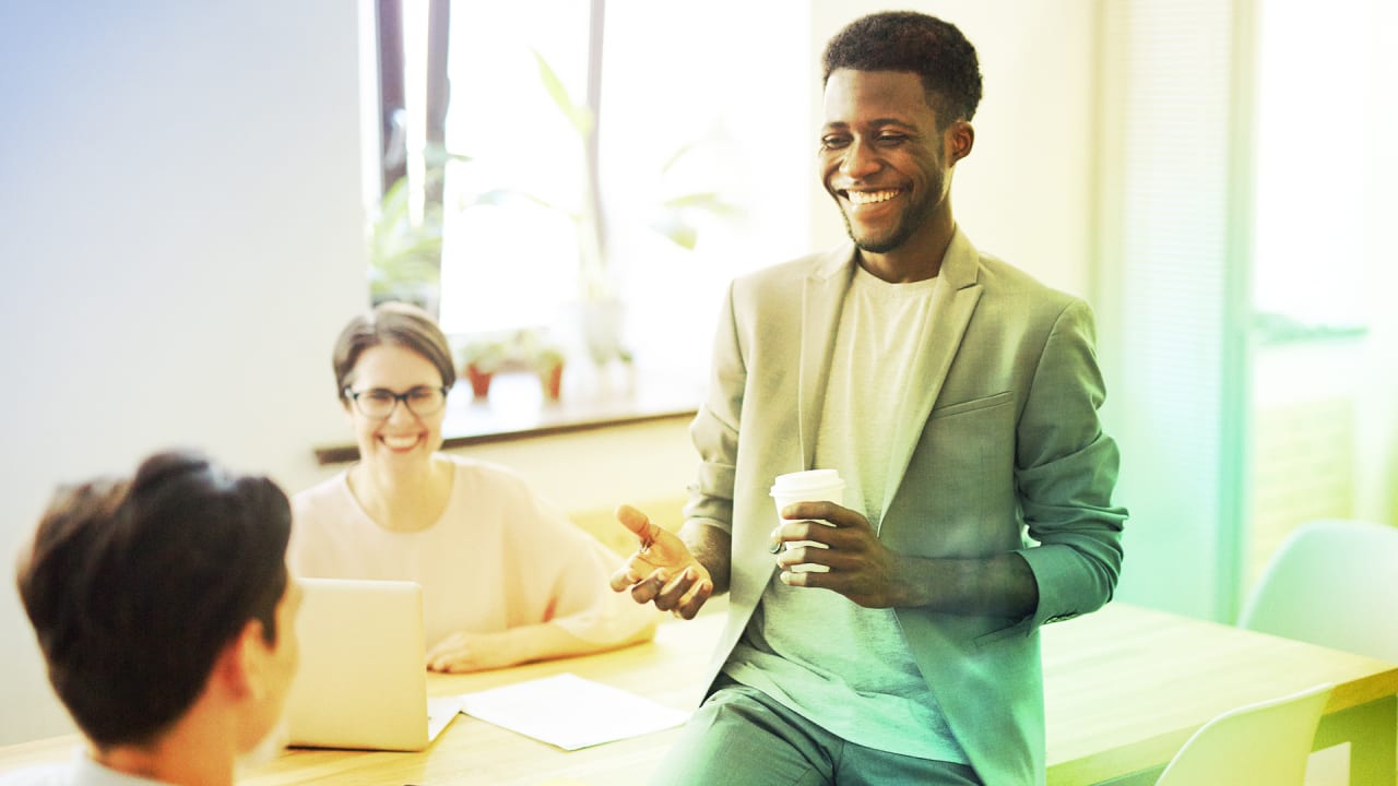 Good Managers Help Their New Hires Make Friends