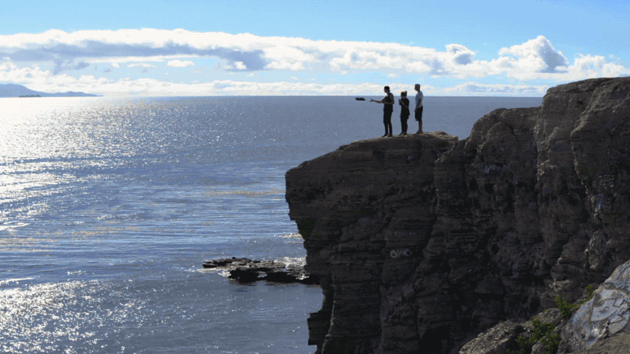 This 2500 Autonomous Camera Drone Navigates Tight Spaces Like No Oth