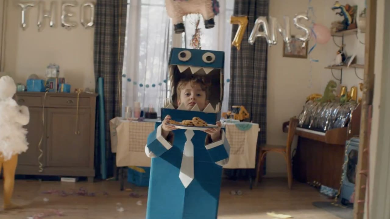 This Adorable French Supermarket Ad Will Tug At Your Heart