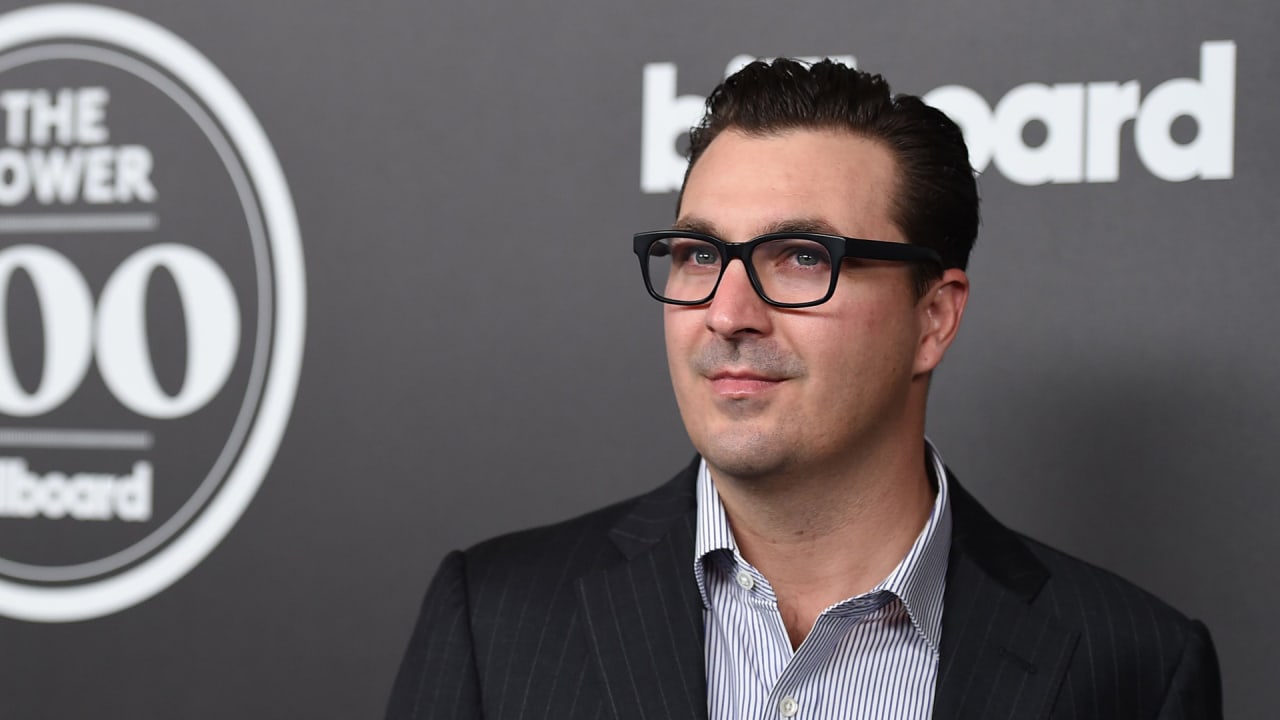 Report: Billboard media president killed #MeToo stories about his bro