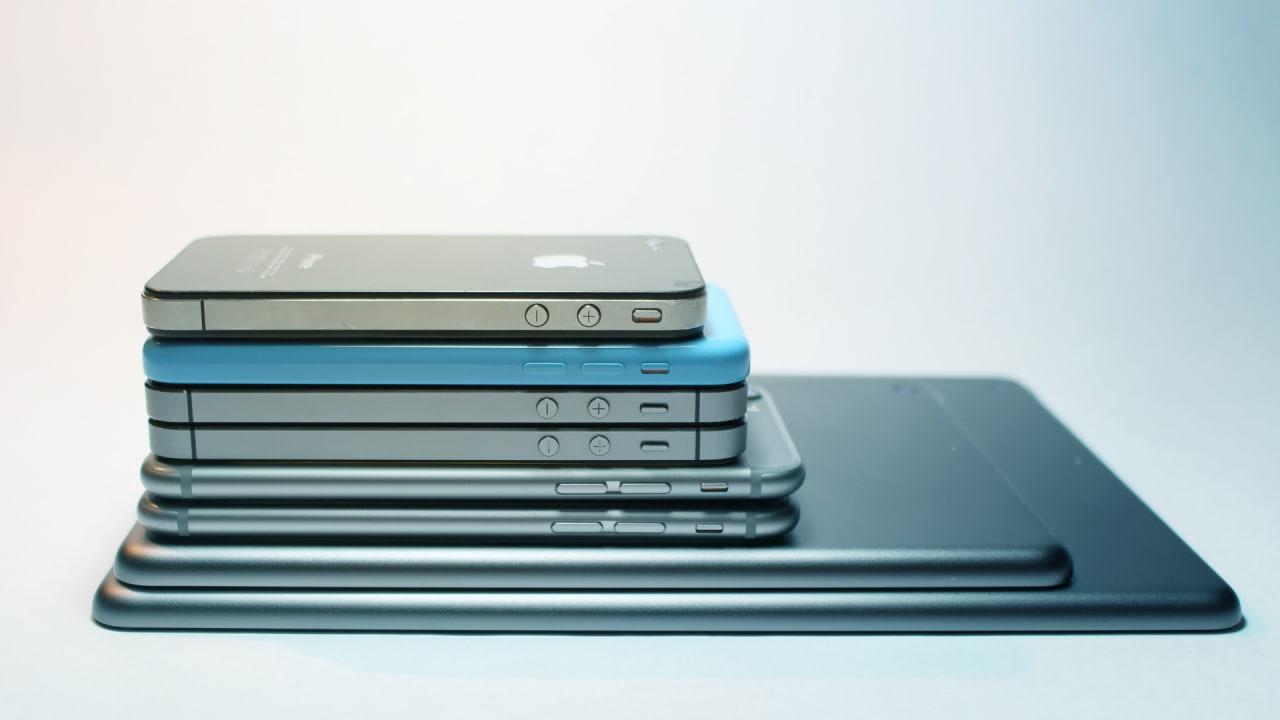 Samsung ordered to pay Apple millions in that huge patent dispute Samsung ordered to pay Apple millions in that huge patent dispute