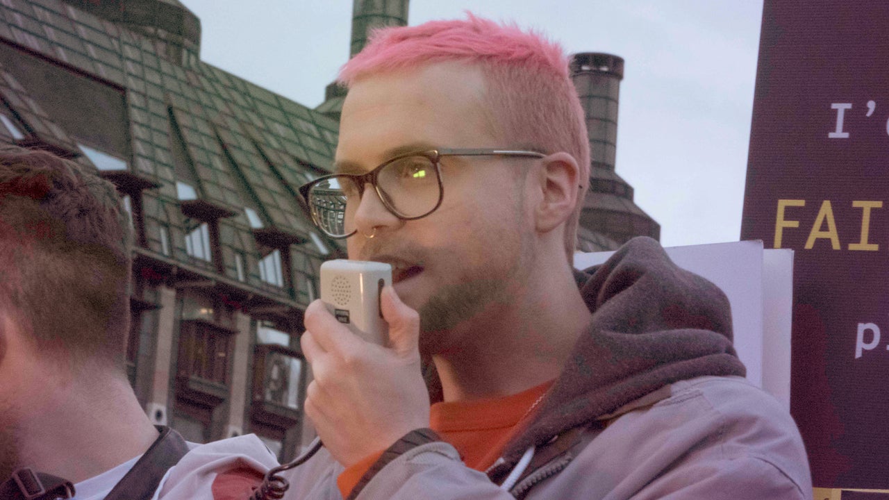 Watch Cambridge Analytica whistleblower Christopher Wylie testify befo