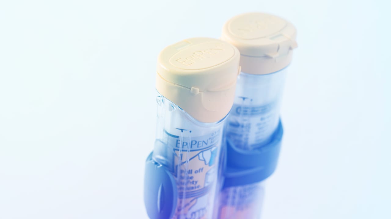 EpiPen shortage: What allergy sufferers need to know after the FDA ext EpiPen shortage: What allergy sufferers need to know after the FDA ext