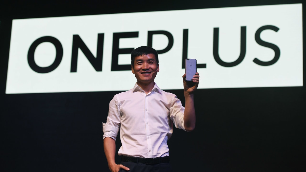 OnePlus founder Pete Lau explains "burdenless" design