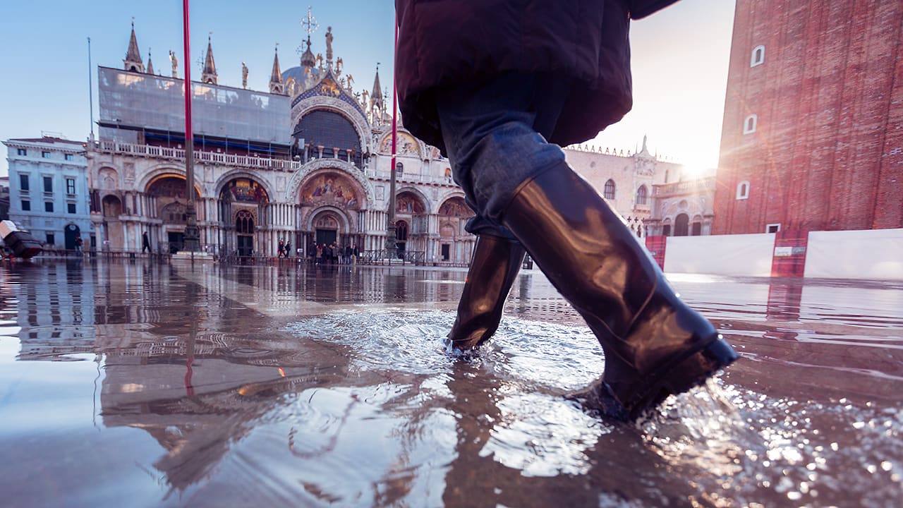 Storms in Italy: At least 11 people dead and Venice is underwater