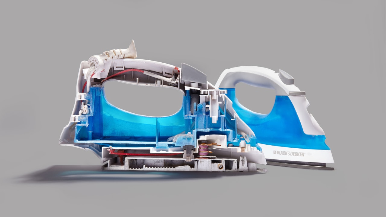 Photos of the hidden worlds inside everyday objects