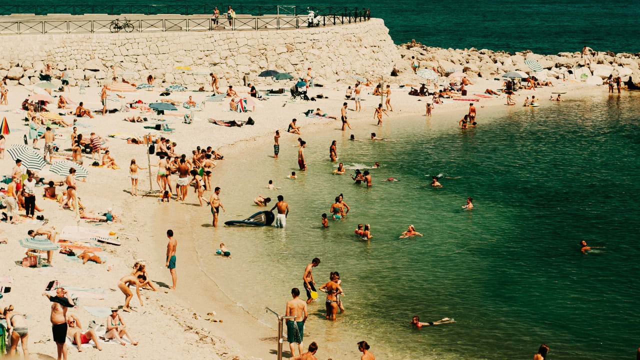 Why is it so hot in France?