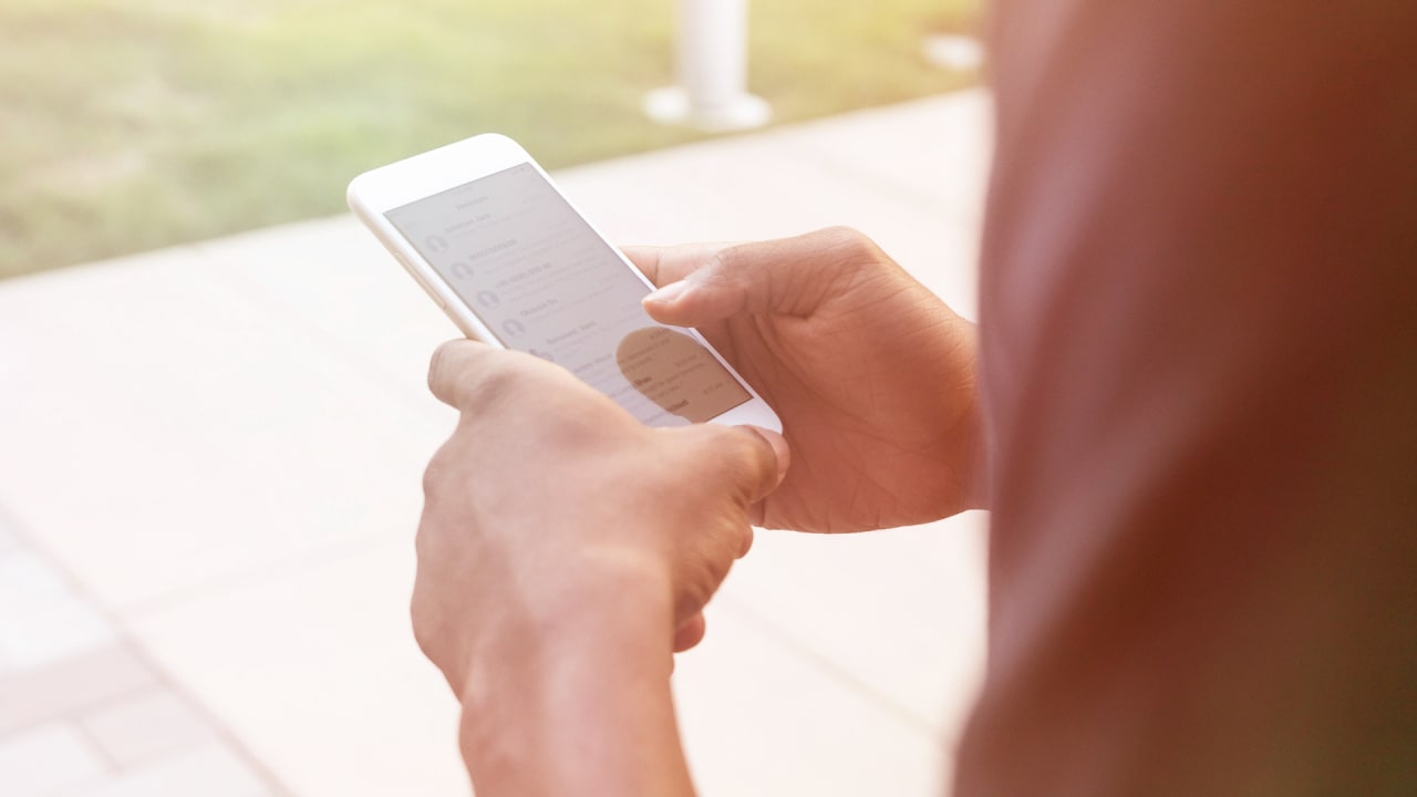 Instagram is making its gender selection options more inclusive