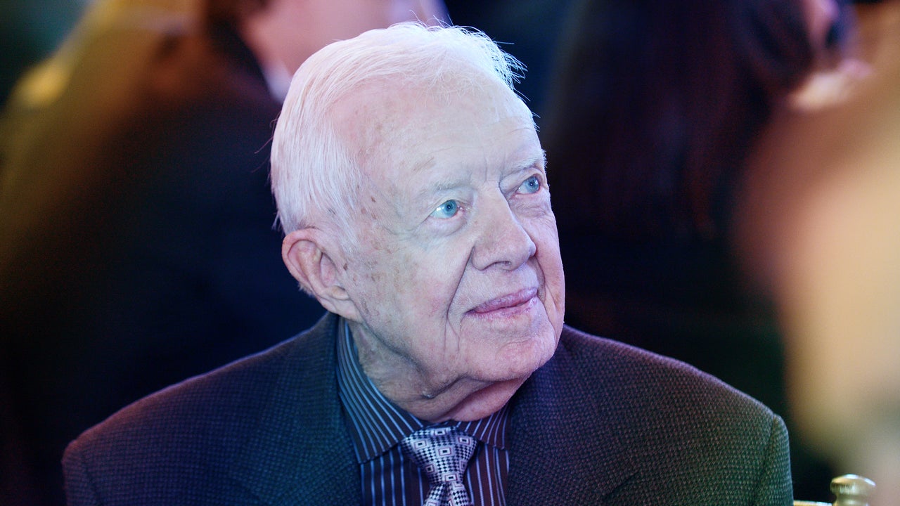 Jimmy Carter says Trump didn't really win the 2016 election