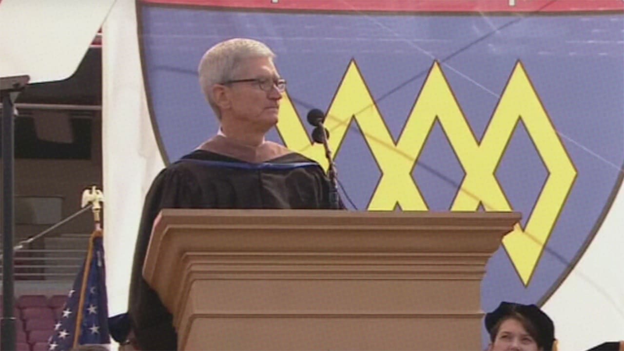 Watch Tim Cook warn Stanford graduates of the “chilling effect of digi Watch Tim Cook warn Stanford graduates of the “chilling effect of digi