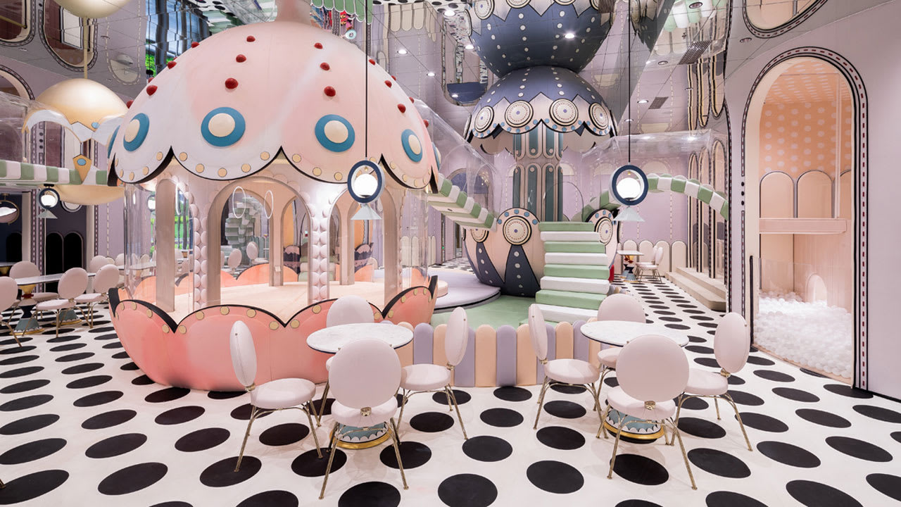 The most beautiful swim club in the world.