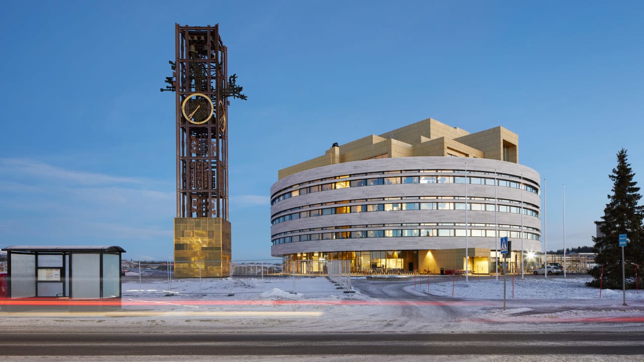 The city hall building of the future is a community hub