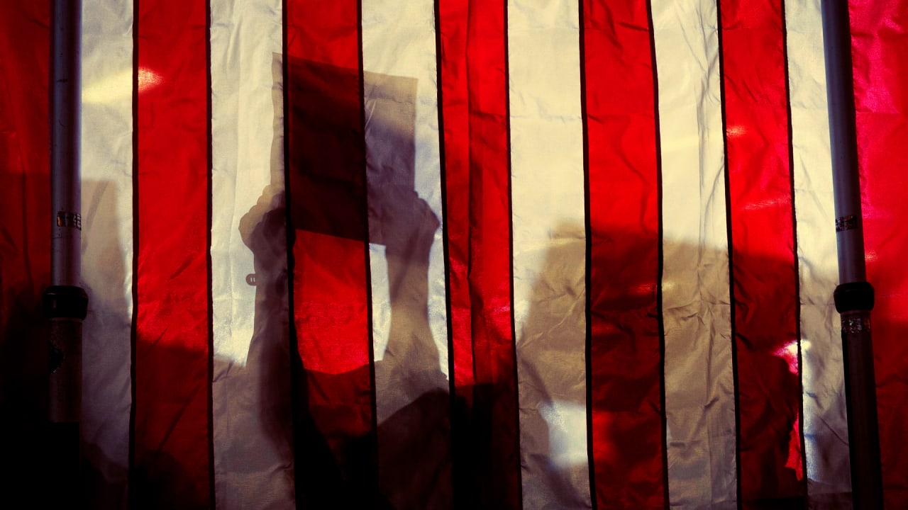 Shadow app flubs Iowa caucus. Online sleuths fill the gaps