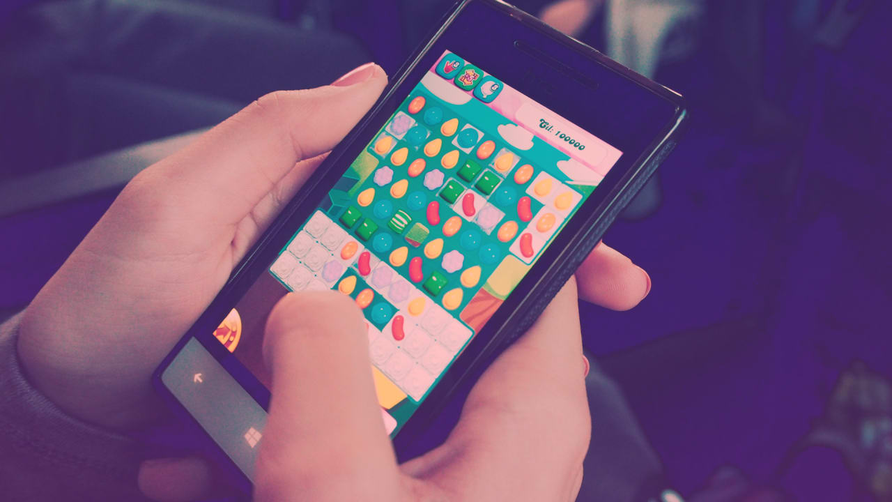 Your distracted coworkers are probably gaming on Zoom calls