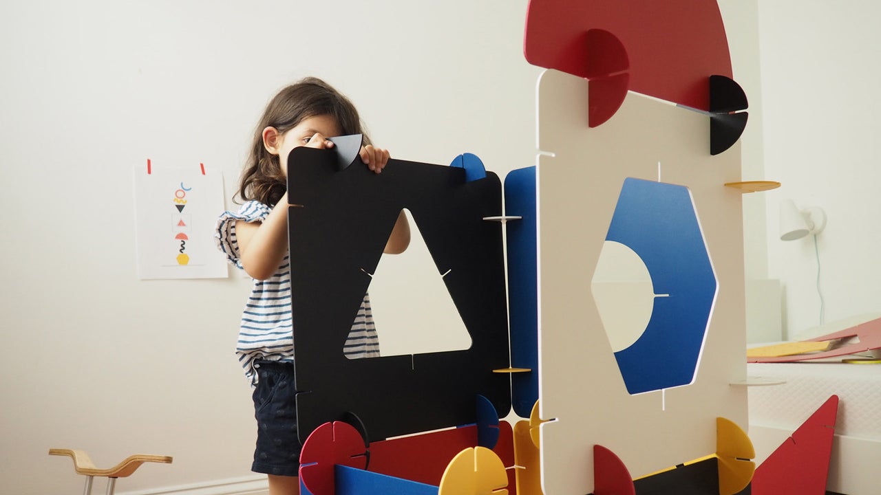 These pop-up kits turn kids into architects of their own playgrounds