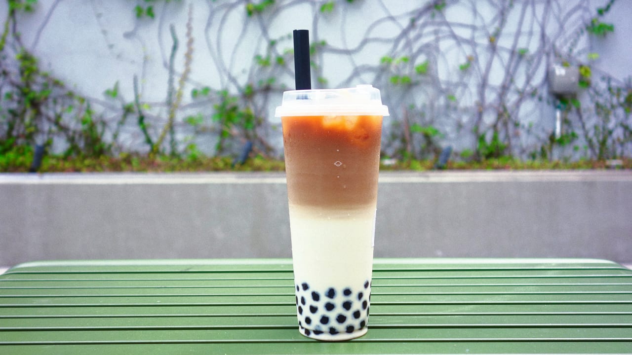 Green One Lab's sustainable One Bubble Straw solves a major design pro