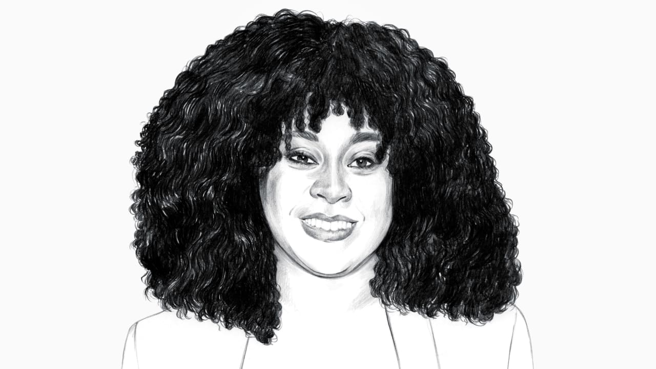 Dope Queen Phoebe Robinson Loves Following Roxanne Gay On Twitter